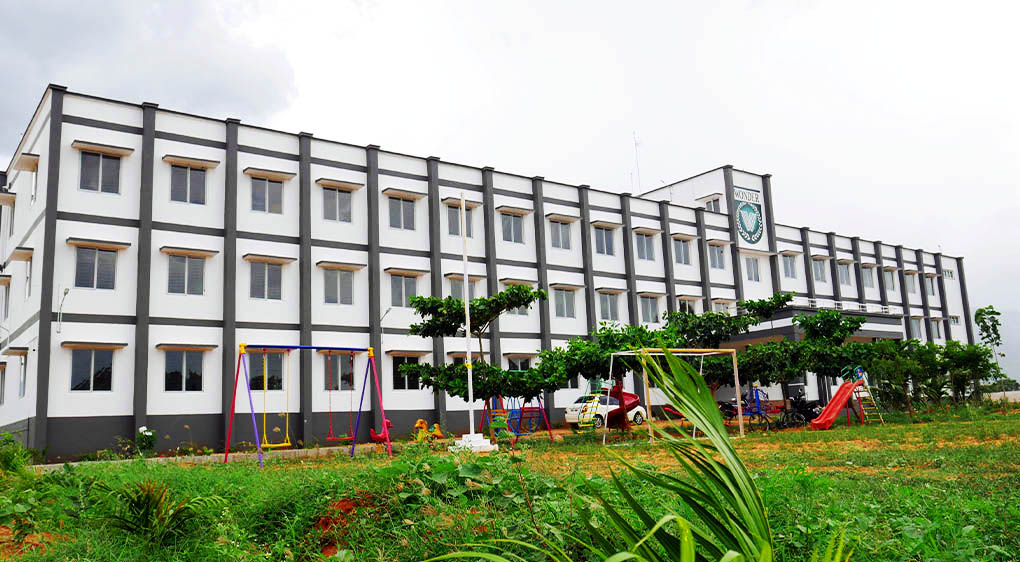 About Us – Wonder school